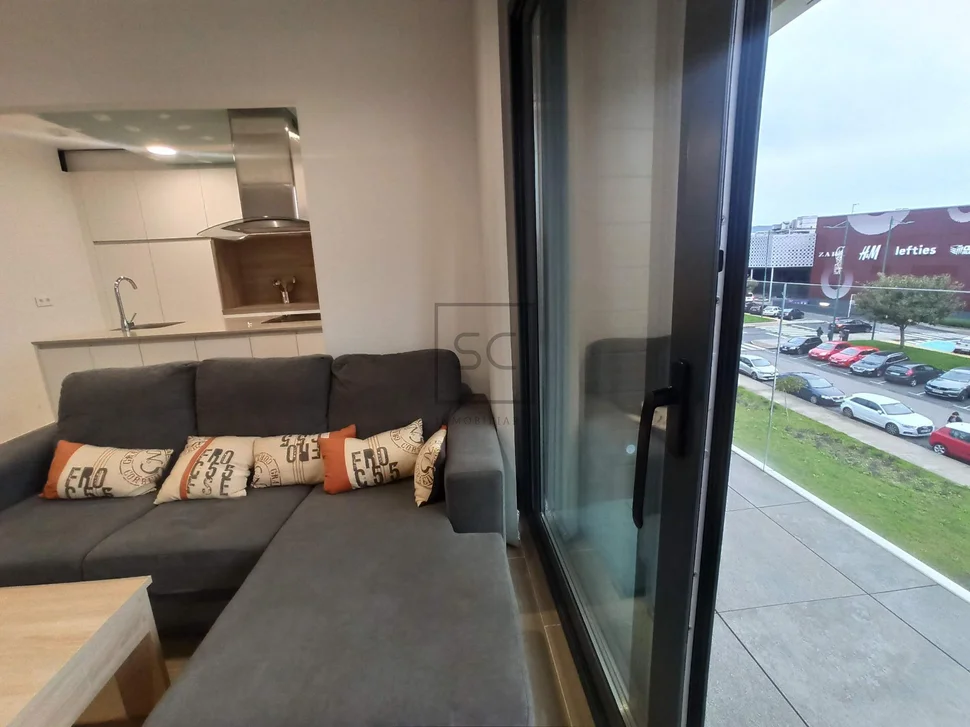 Piso con terraza en Odeón-Narón - SC Inmobiliarias